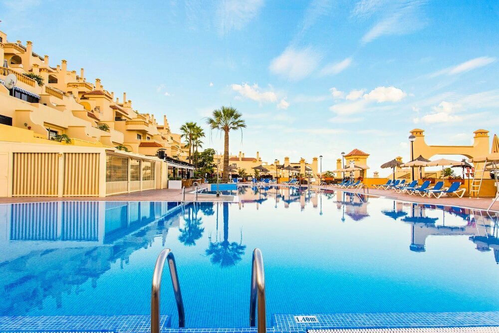 Otel Ramada Residences by Wyndham Costa Adeje, Kanarya Adaları, foto