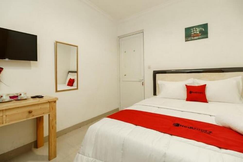 Otel RedDoorz Syariah Plus near Pancoran 2, Cakarta, foto