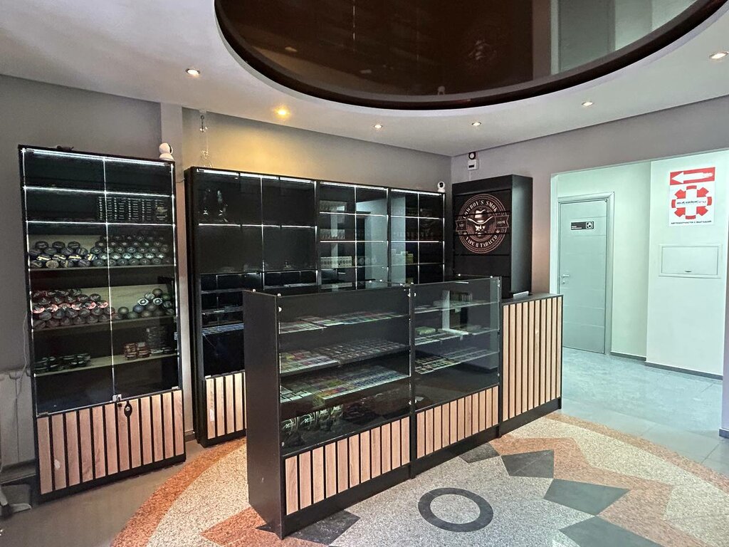 Tütün, sigara mağazaları Cowboy's Smoke, Dzerjinski, foto