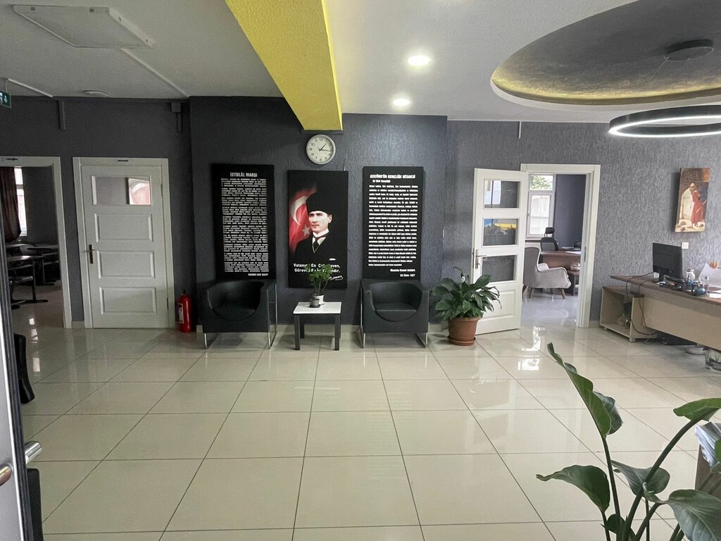 Kişisel gelişim merkezi Özel Necdet Çam Akademi, İstanbul, foto