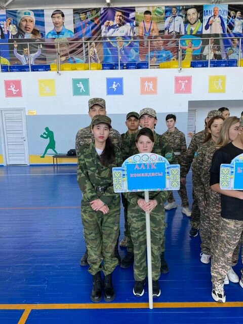 Yüksekokul Akzhaik Agrarian-Technical College, Batı Kazakistan eyaleti, foto