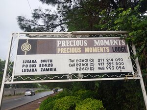 Precious Moments (Lusaka, Libala South), otel  Lusaka'dan