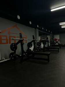 Baza (ulitsa Suleymenova No:28А), fitness kulüpleri  Nazran'dan