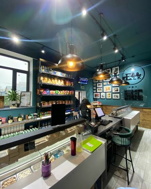 Bira dükkanı Elk, Almatı, foto