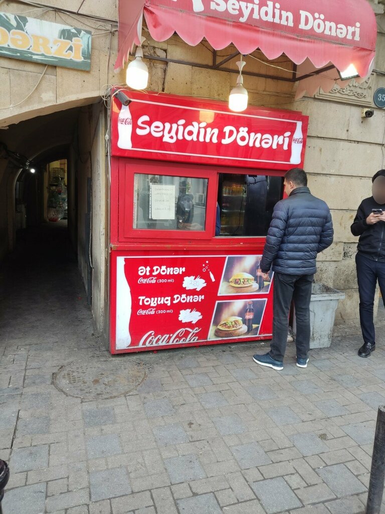 Kafe Seyidin, Bakü, foto