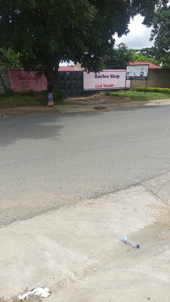 Satış ofisi Waxing, Lusaka, foto