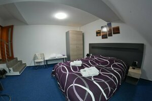 Penzion Grasel (Kraj Vysočina, Trebic, Nove Syrovice), otel  Dünya'dan