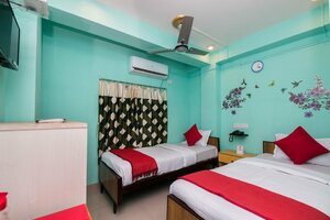 Oyo 10471 Hotel Samrat Palace (State of West Bengal, City of Howrah), otel  Kalküta'dan