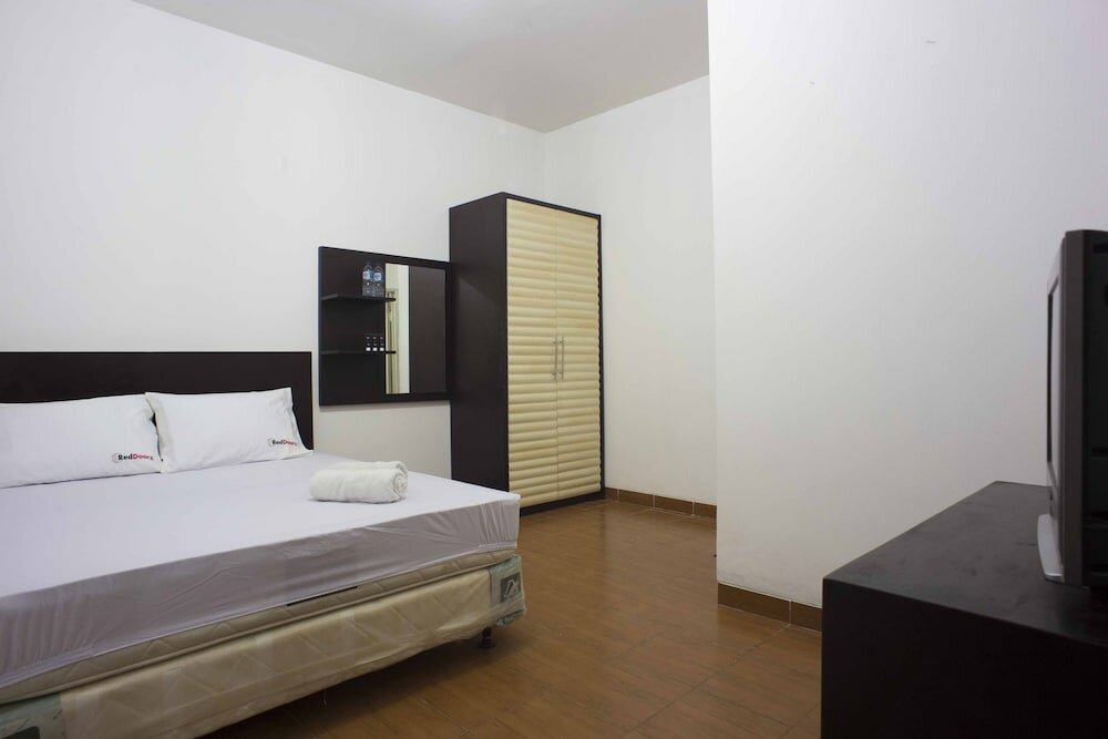 Otel RedDoorz @ Kebayoran Lama Selatan, Cakarta, foto