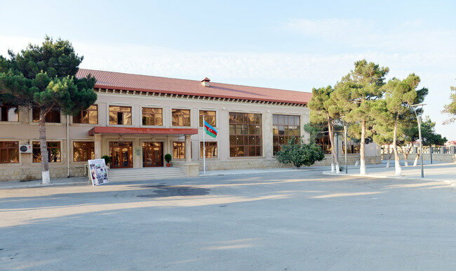 Ortaokul School № 26, Bakü, foto