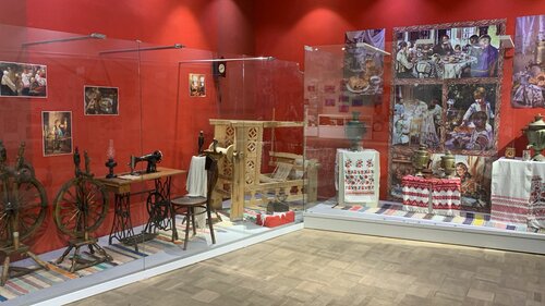Müzeler ve sanat galerileri Краеведческий музей, Kropotkin, foto