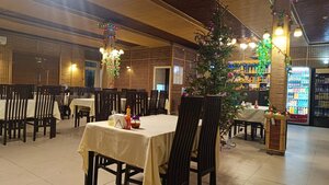 Hanoi (ulitsa Katanova No:12/6), restoran  Abakan'dan