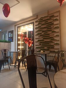 Waff&lave (Otradnaya ulitsa No:17, Otradniy), kafe  Otradny'den