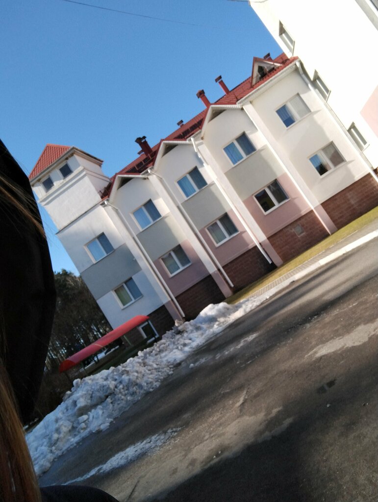 Tatil altyapısı ДРОЦ Лесная поляна, спальный корпус № 4, Grodnenskaya oblastı, foto