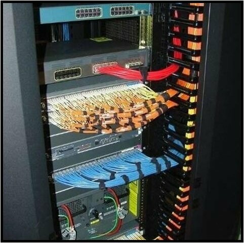 Bilgisayar teknik servisleri Zhangxiu Electronic Trading, Dubai, foto