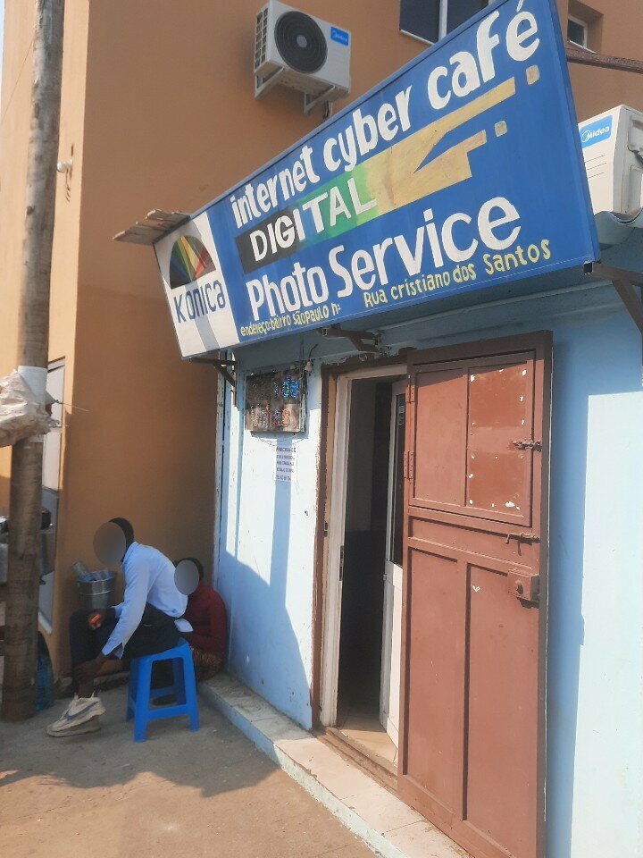 Profesyonel fotoğraf stüdyosu Cyber Café, Loanda, foto