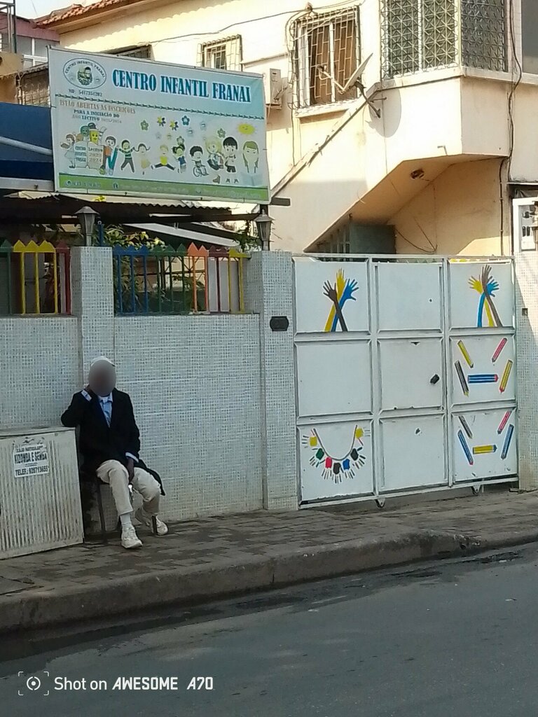 Çocuk mağazaları Creche, Loanda, foto