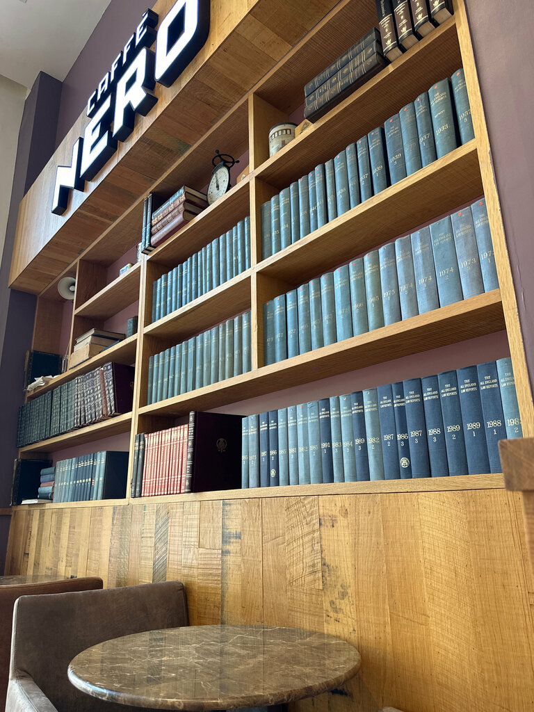 Kahve dükkanları Caffe Nero, Dubai, foto