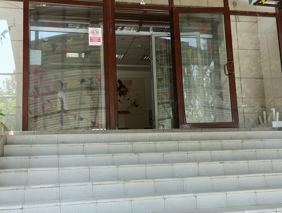 Özel okul Школа грамотеев, Celalabat, foto