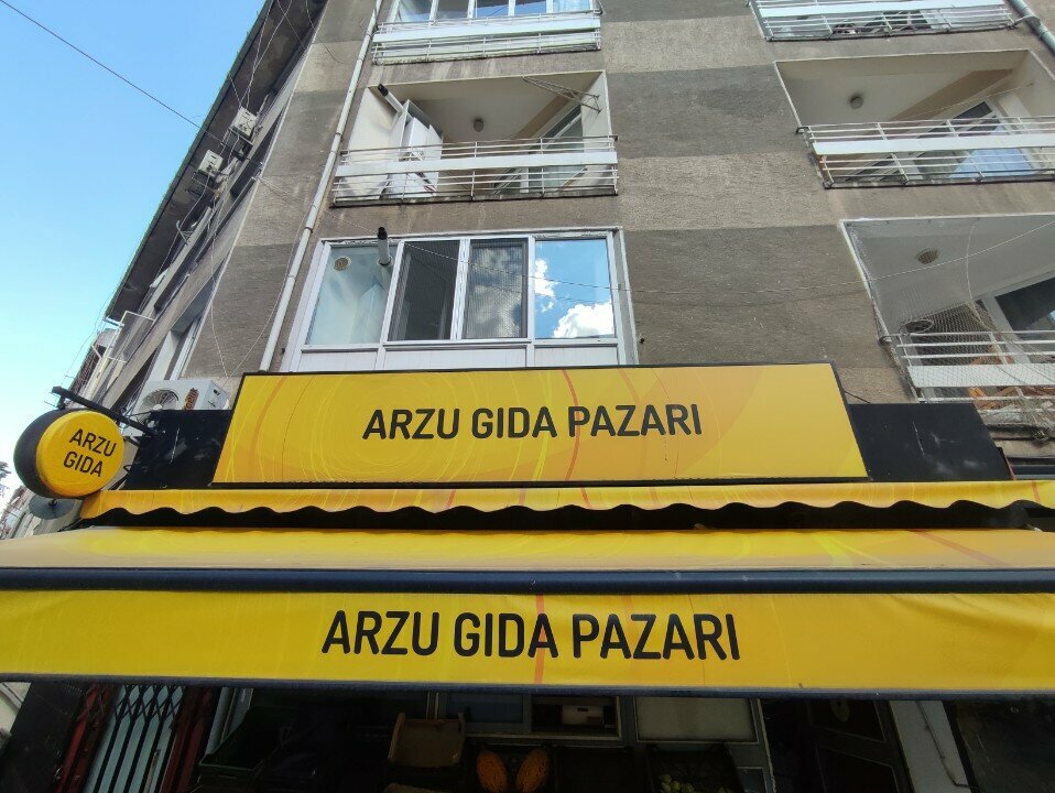 Market Arzu Gıda Pazarı, İstanbul, foto