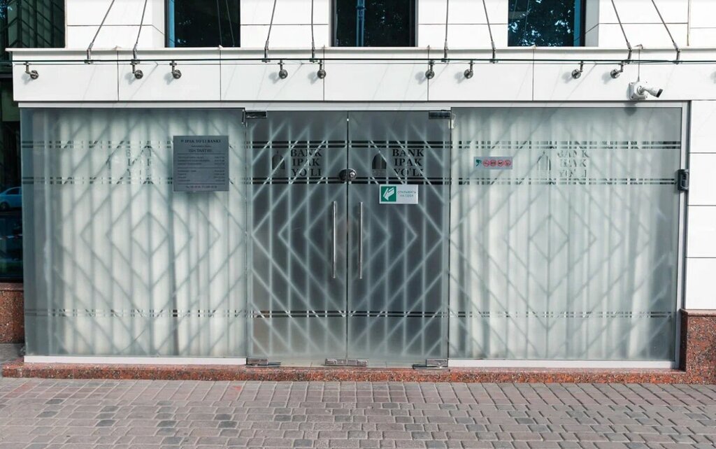 Banka Ipak Yuli Bank, Taşkent, foto
