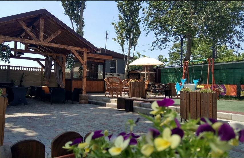 Otel Koyote Motel, Kerç, foto