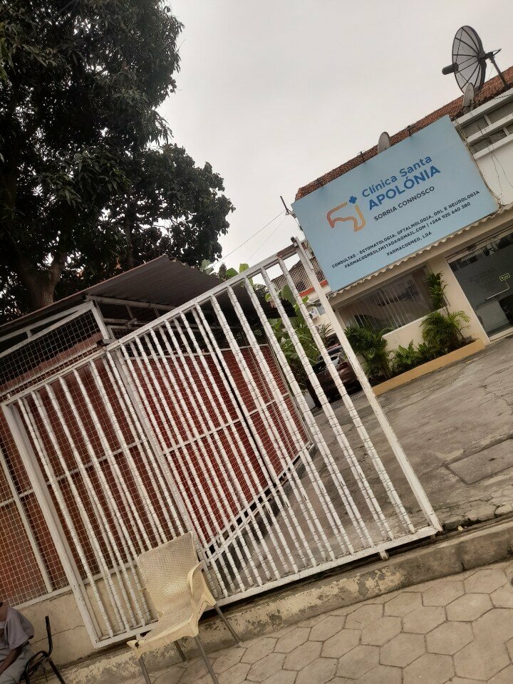 Tıp merkezleri ve klinikler Santa Apolónia, Loanda, foto