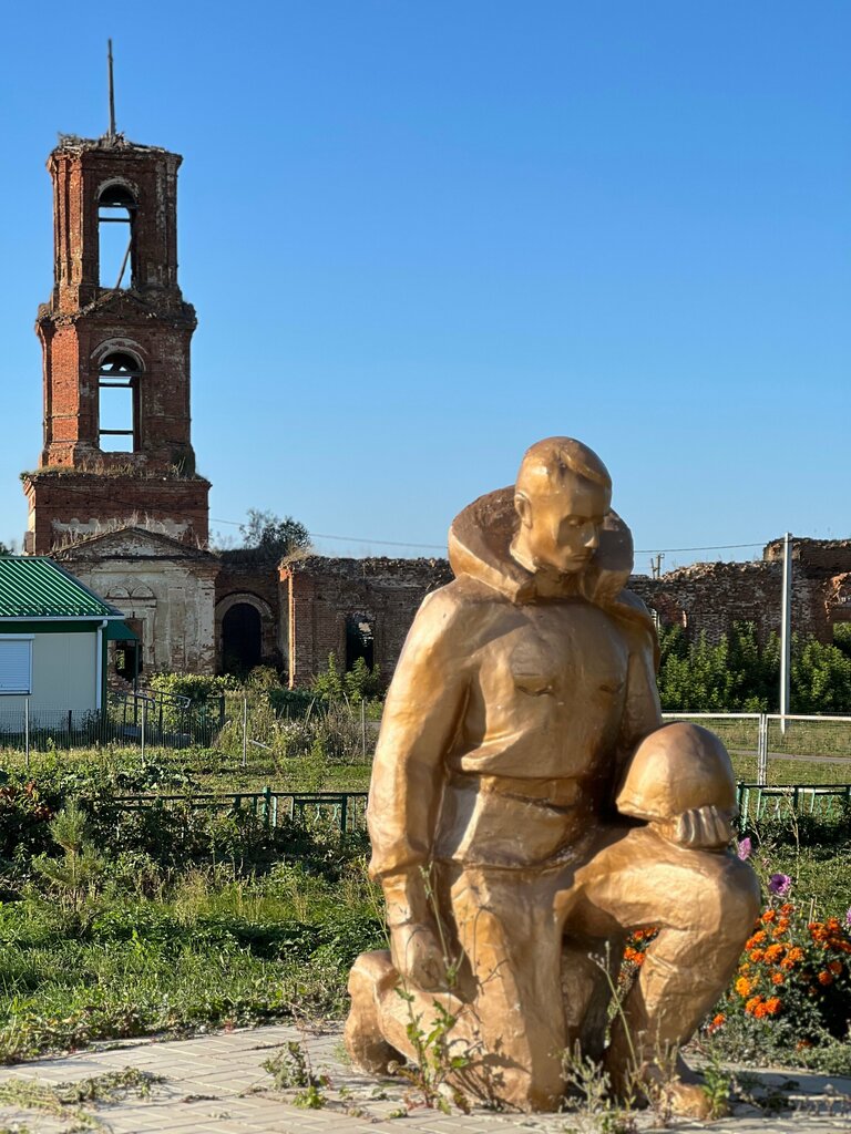 Anıt, heykel Обелиск Воинской Славы, Mordovya, foto