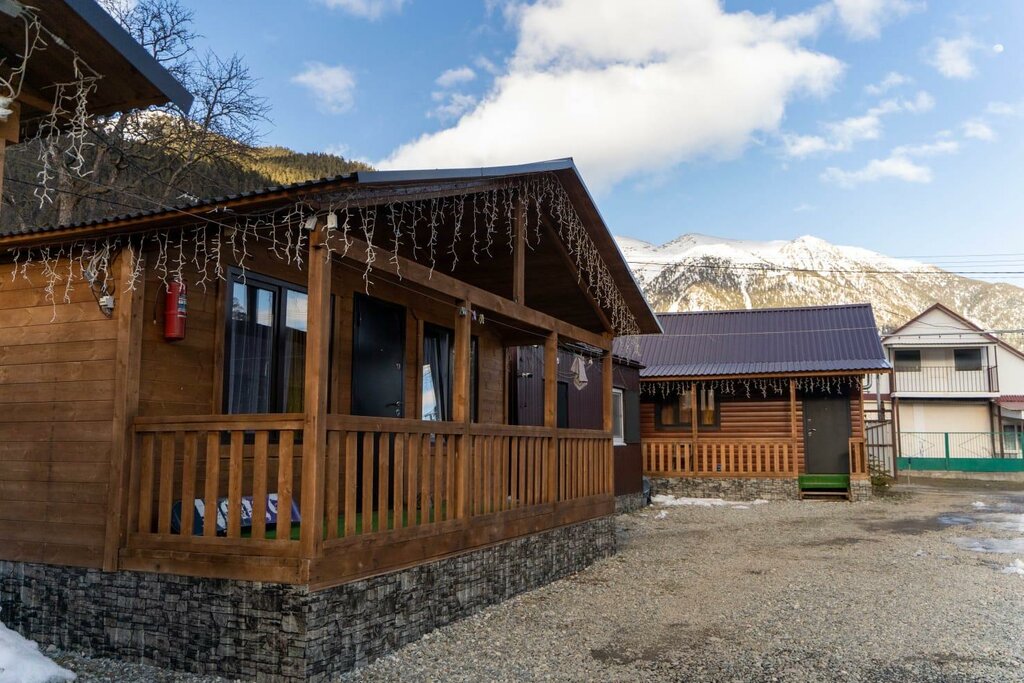 Resort oteller, tesisler Gornyj Arhyz, Karaçay‑Çerkez Cumhuriyeti, foto