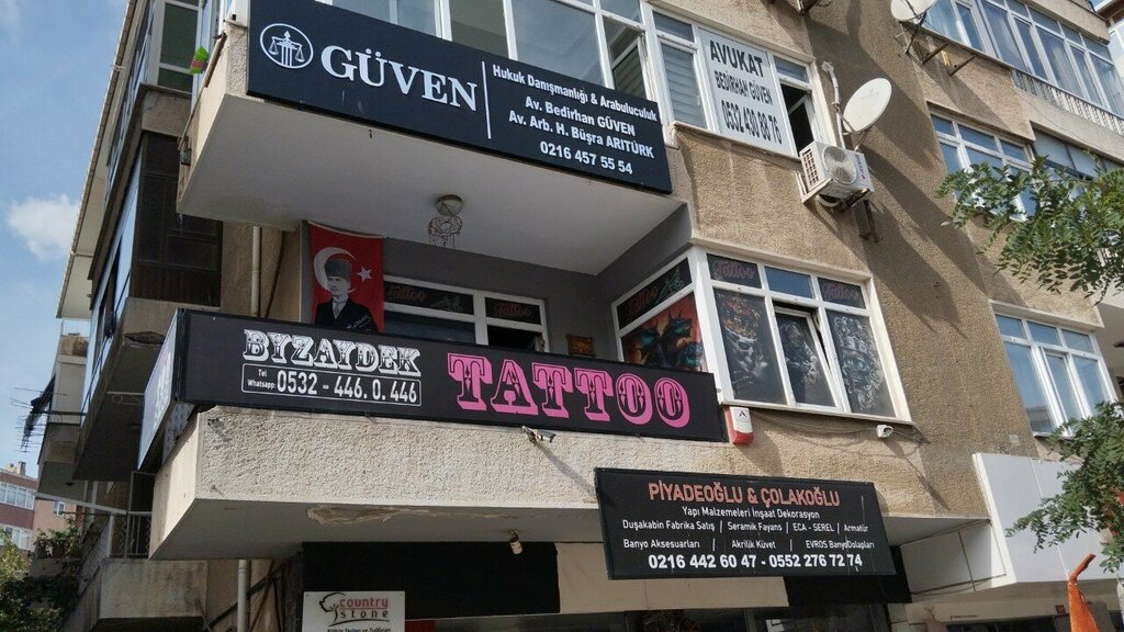 Dövmeciler Byzaydek Tatoo, İstanbul, foto