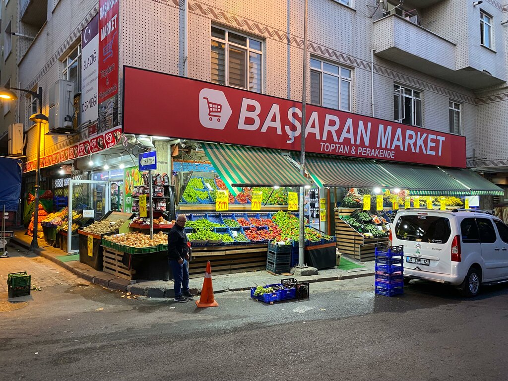 Market Başaran Market, İstanbul, foto