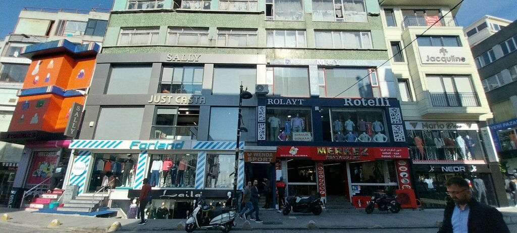 Giyim mağazası Rotelli, İstanbul, foto