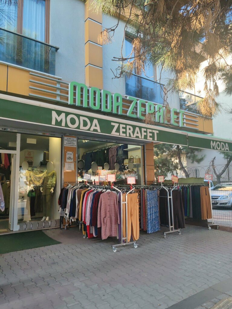 Giyim mağazası Moda Zerafet, İstanbul, foto