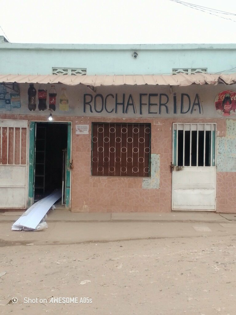 Alkolsüz içecekler Rocha Ferida, Loanda, foto