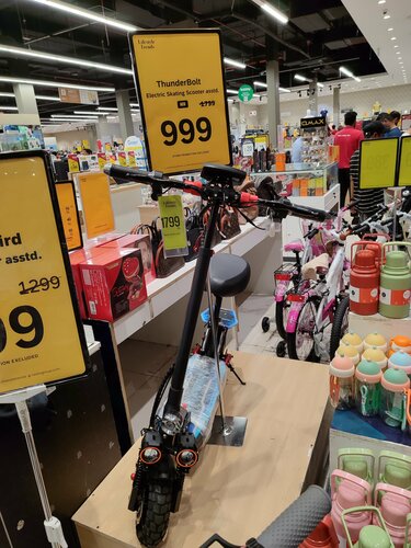 Nesto Hypermarket, food hypermarket, 10, Suhaib Bin Sinan Street, Abu ...