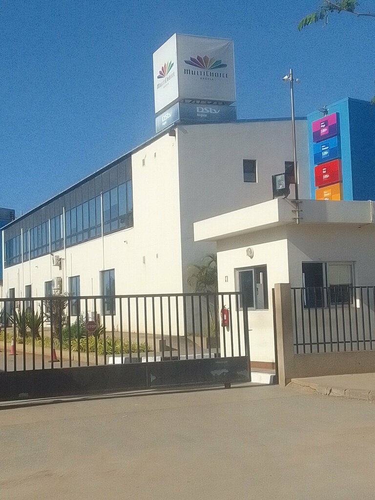 Televizyon kanalları Multichoice, Loanda, foto