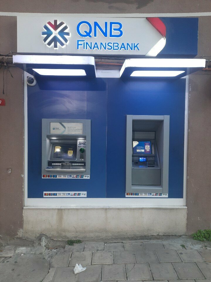 ATM'ler QNB ATM, İstanbul, foto