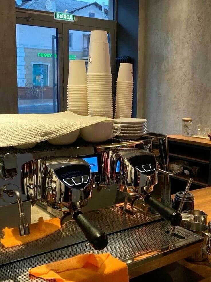 Kahve dükkanları Слэй, Gatchina, foto