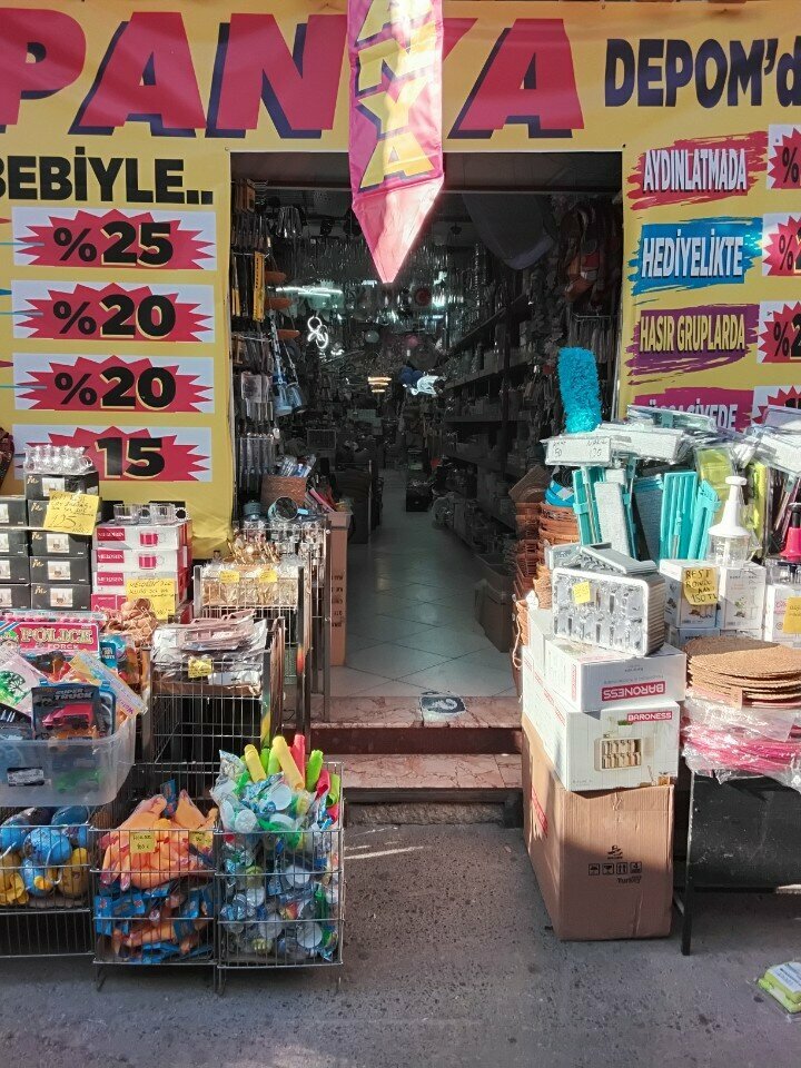 Züccaciye mağazaları Depom Avm, İzmir, foto