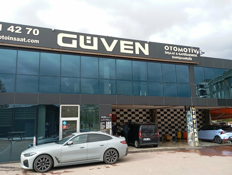 Otomobil satış galerileri Güven Otomotiv, İstanbul, foto