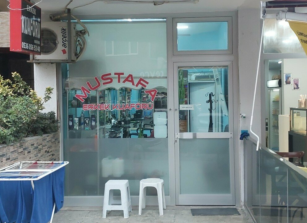 Berberler Mustafa Erkek Kuaförü, İstanbul, foto