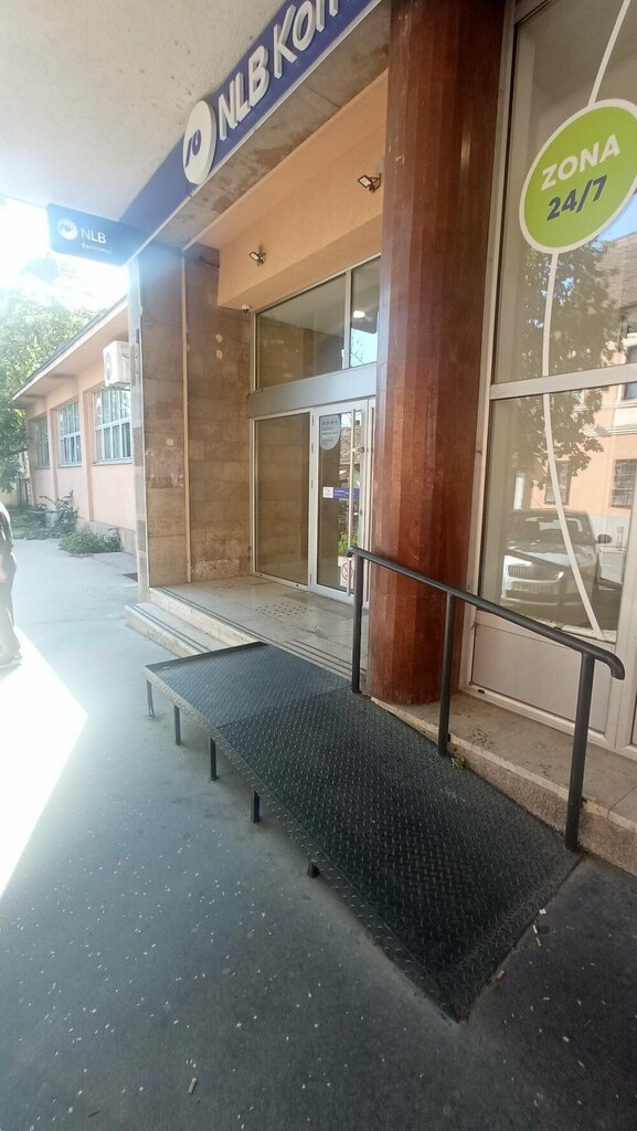 Banka Nlb Banka, Belgrad, foto