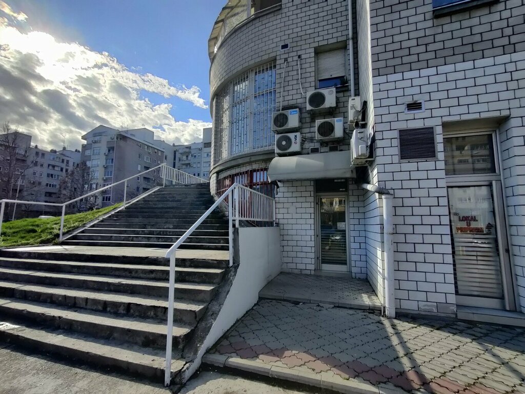 Otomobil satış galerileri Smitran Auto, Belgrad, foto