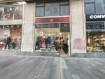 Martini Vesto (Kneza Mihaila Street No:26), giyim mağazası  Belgrad'dan