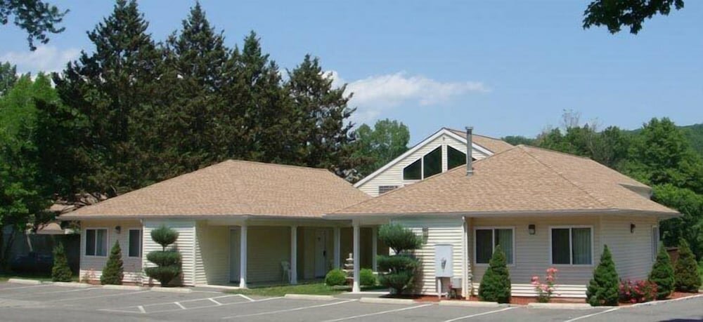 Otel Rocky River Inn, Connecticut Eyaleti, foto
