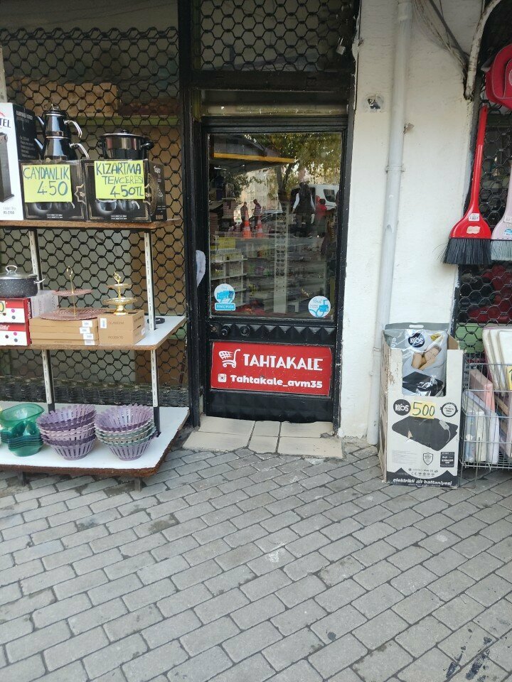 Büyük mağazalar Tahtakale Alışveriş Merkezi, İzmir, foto