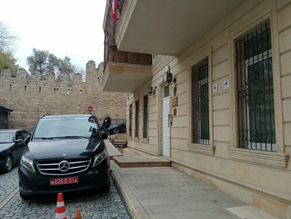Vize hizmetleri Viza Şöbəsi, Bakü, foto