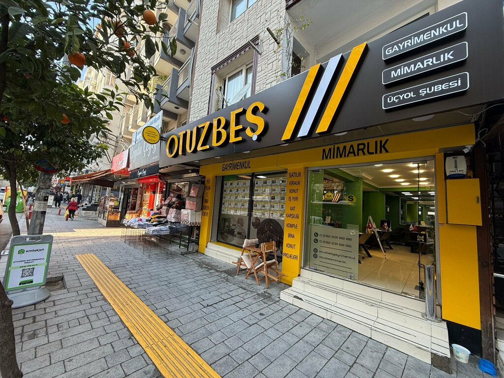 Gayrimenkul yönetimi Otuzbeş gayrimenkul ve mimarlık üçyol şube, İzmir, foto