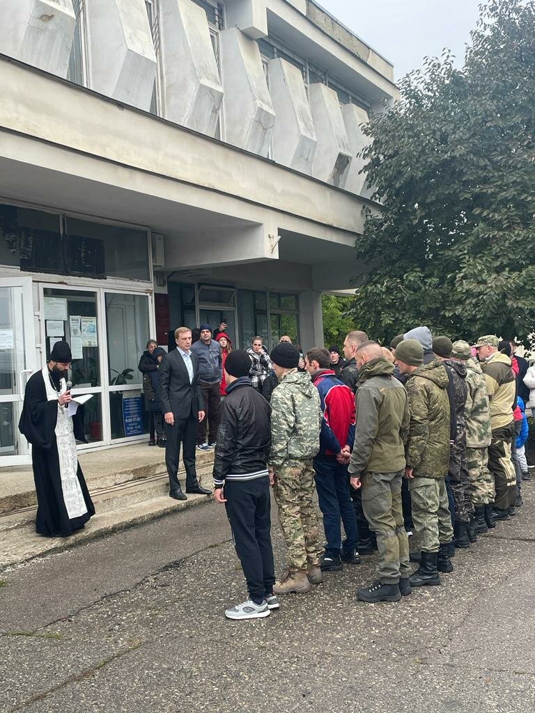 Gönüllü kuruluşlar Штаб сбора помощи бойцам СВО, Essentuky, foto