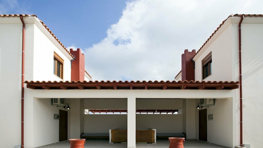 Otel Foivos and Athina Villas, Dünya, foto